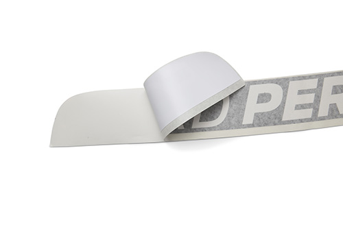 MUSTANG WINDSHIELD BANNER - WHITE | Accessories | Ford.com