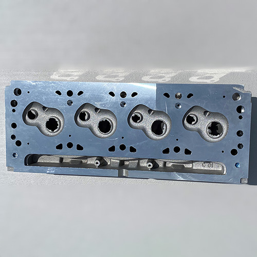 CUBED D3 RACE ALUMINUM CYLINDER HEAD | Accessories | Ford.com